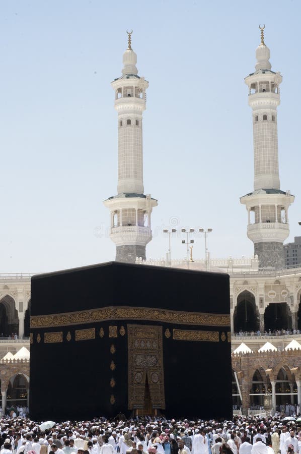 Pilgrims Circumambulate the Kaaba Editorial Stock Photo - Image of ...