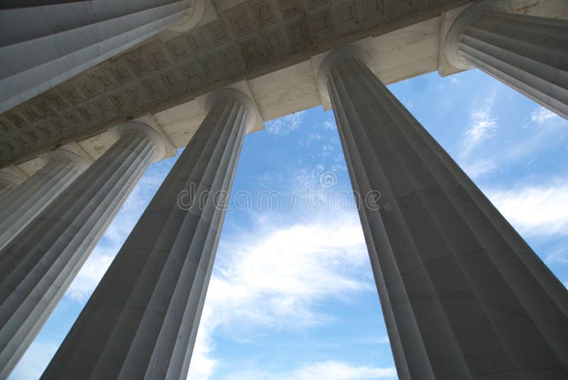 Pilier image stock. Image du construction, salle, ciel - 21099967