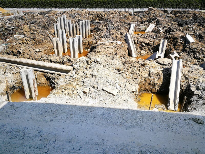 Construction Piling Series 2 Stock Photo - Image of drive, drilled: 5327958