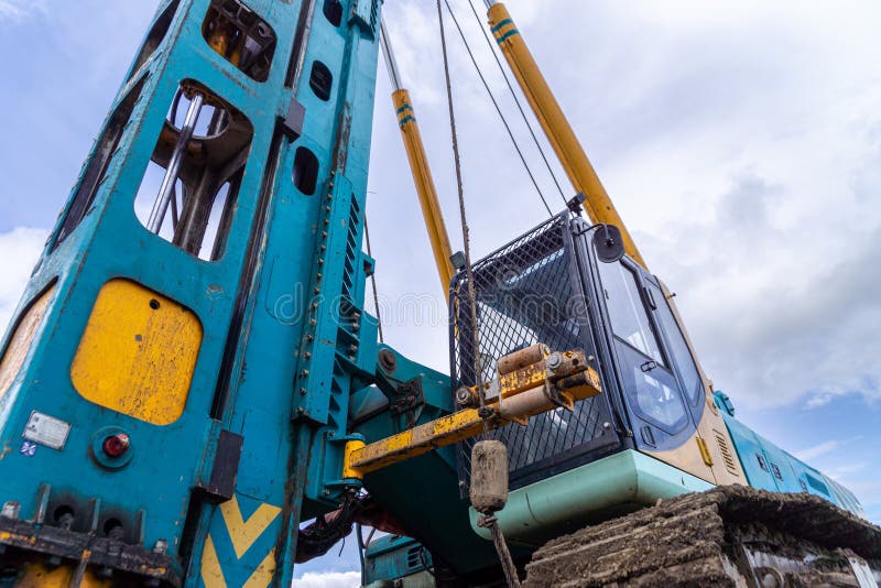 Piling Machine Operator& X27;s Cabin and Piling Hoist Stock Image ...