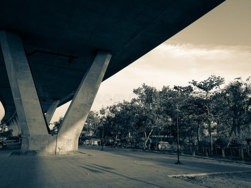 Pillar bridge stock photo. Image of lanes, concrete, brooklyn - 87955968