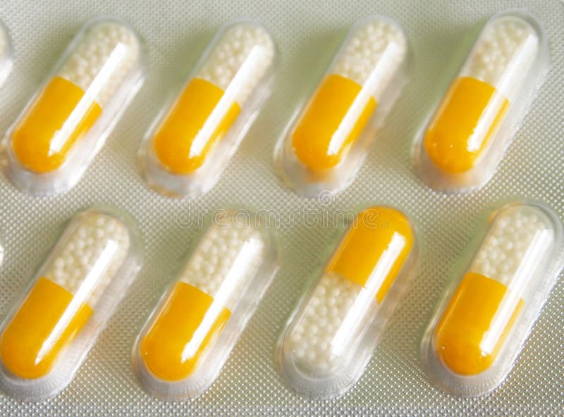 Pillen stock afbeelding. Image of behandeling, arts, geneeskunde - 41374491