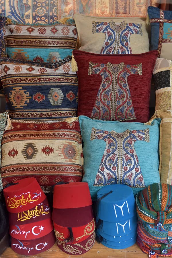Pillows, turkish market editorial photo. Image of arabia - 113222886