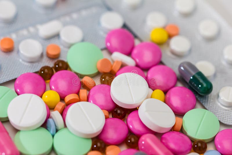 Pilule Contraceptive Orale D'isolement Sur Le Blanc Image stock - Image ...