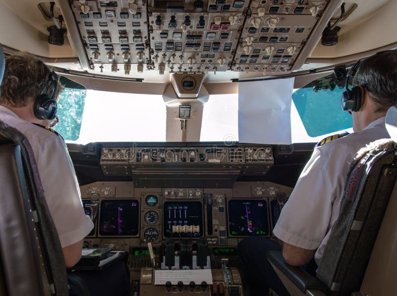 Pilots in Cockpit editorial photo. Image of airplane - 44066221