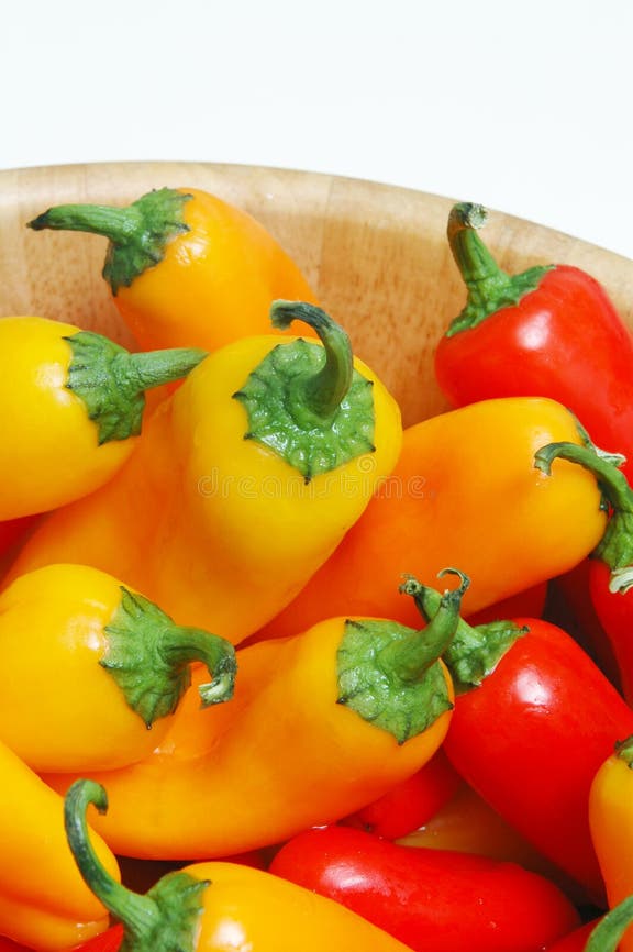 Pimientos Baby Coloridos Verduras Imagen de archivo - Imagen de madera ...