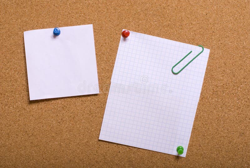 Paper Note on the Pin Board Stock Photo - Image of space, memo: 18085088