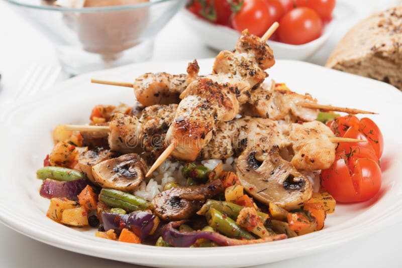 Pincho Asado a La Parilla Del Pollo Imagen de archivo - Imagen de ...