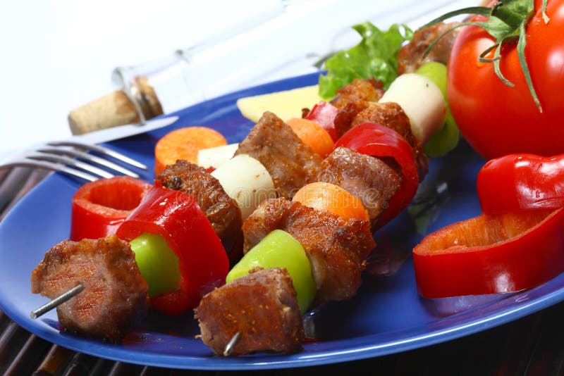 Pincho de Kebab foto de archivo. Imagen de cocinero, afuera - 19146438