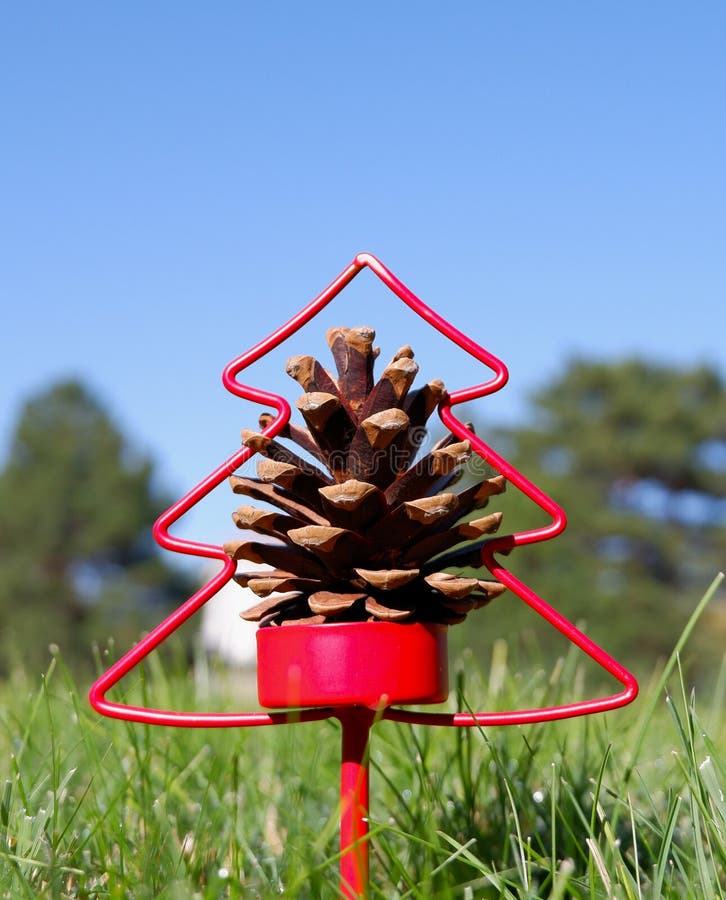 Pine Tree and Cones in Forest, Nature. Metal Pine Tree Decor and Cones ...