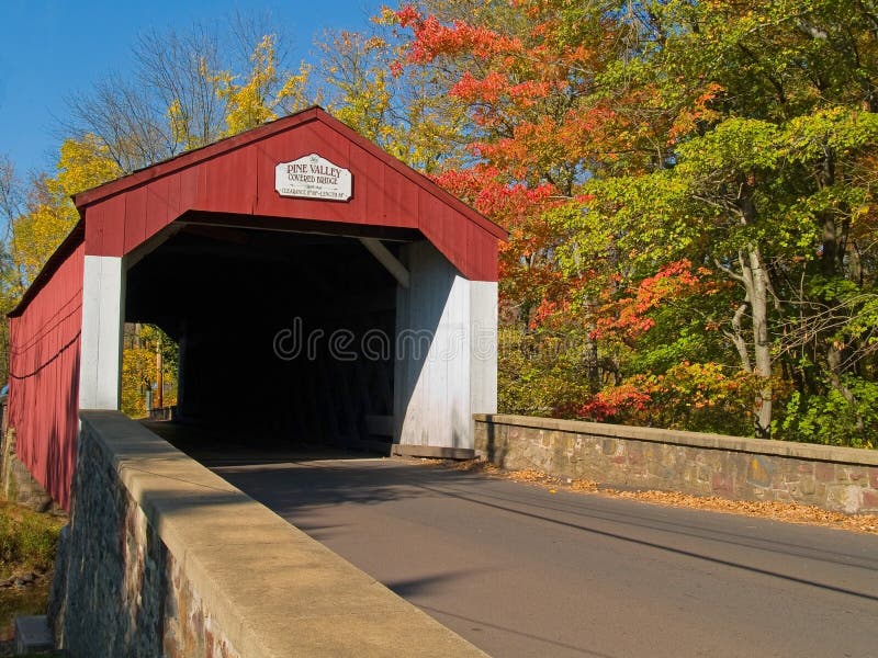 Pine Valley Covered Bridge stock image. Image of county - 6844185