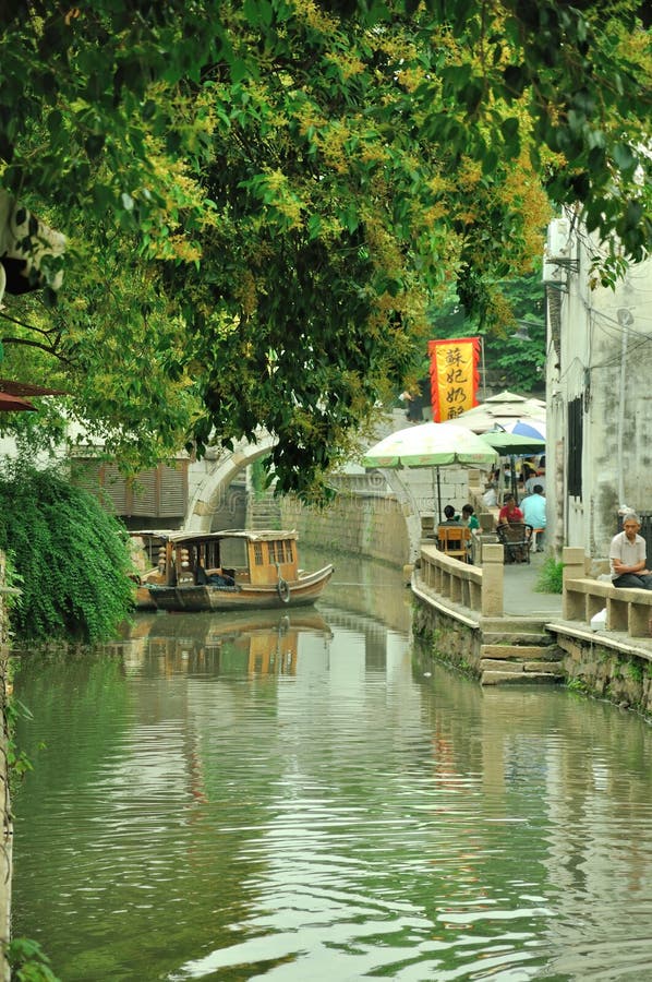 Pingjiang Road editorial photography. Image of suzhou - 43941982
