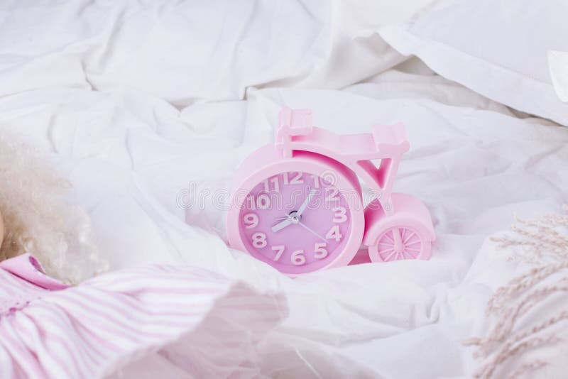 Pink Alarm Clock, White Bed and Pink Roses. Good Morning Vintage Photo ...
