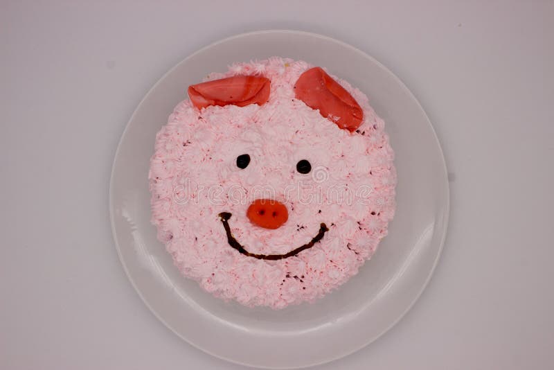 Pink cake pig`s face stock photo. Image of frosted, home - 137827762