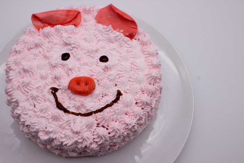 Pink cake pig`s face stock photo. Image of frosted, home - 137827762