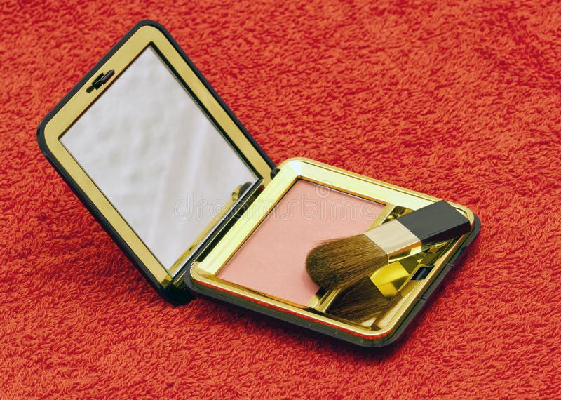 Pink Compact Blush with Brush in Black Container Stock Image - Image of ...