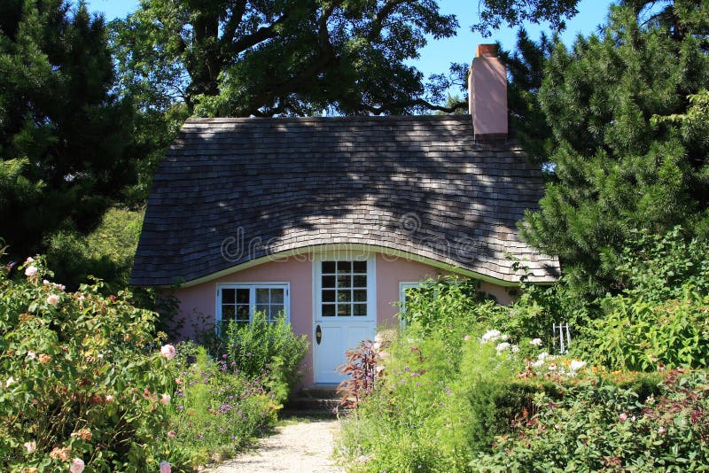 Pink Cottage stock photo. Image of architecture, flowers - 1681486
