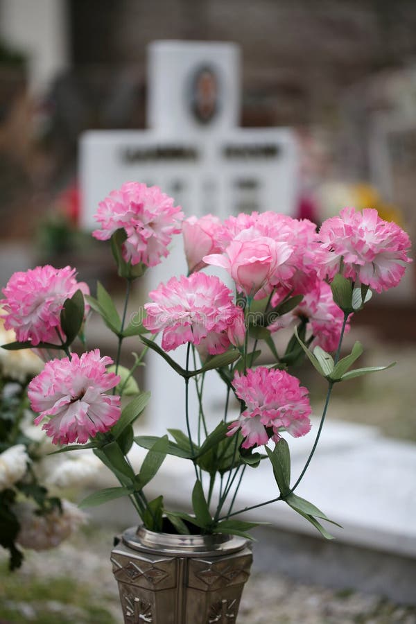 Pink Flowers on the Grave of a Cemetery Stock Image - Image of funeral ...