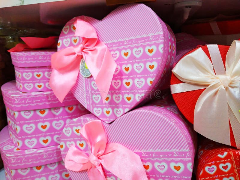 Pink Gift Cardboard Box in the Shape of a Heart Editorial Photo - Image ...