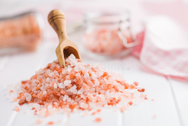 Pink Himalayan Salt on Kitchen Table Stock Image - Image of rock, rough ...