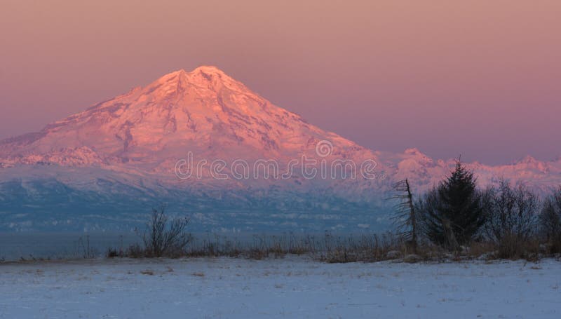 Mt Redoubt at Dawn stock image. Image of america, united - 110497101