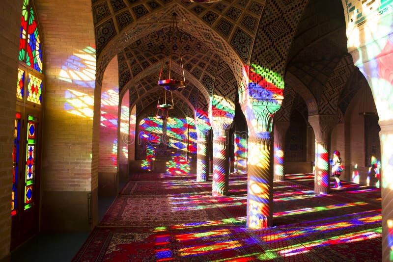 Pink Mosque in Shiraz, Iran Editorial Photo - Image of nasir, mosaic ...