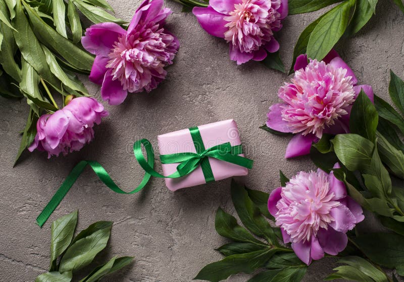 Pink Peony Flowers and Gift Box Stock Image - Image of flower, postcard ...