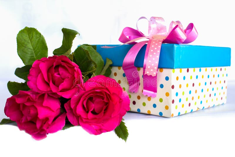 Pink rose and gift box stock photo. Image of romantic - 61053894