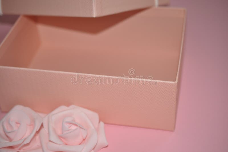 Pink goft box with roses stock image. Image of gift - 333685751