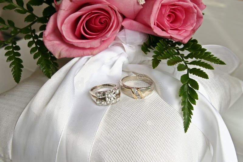 Pink Roses and Wedding Rings Stock Photo - Image of ring, pink: 1275150