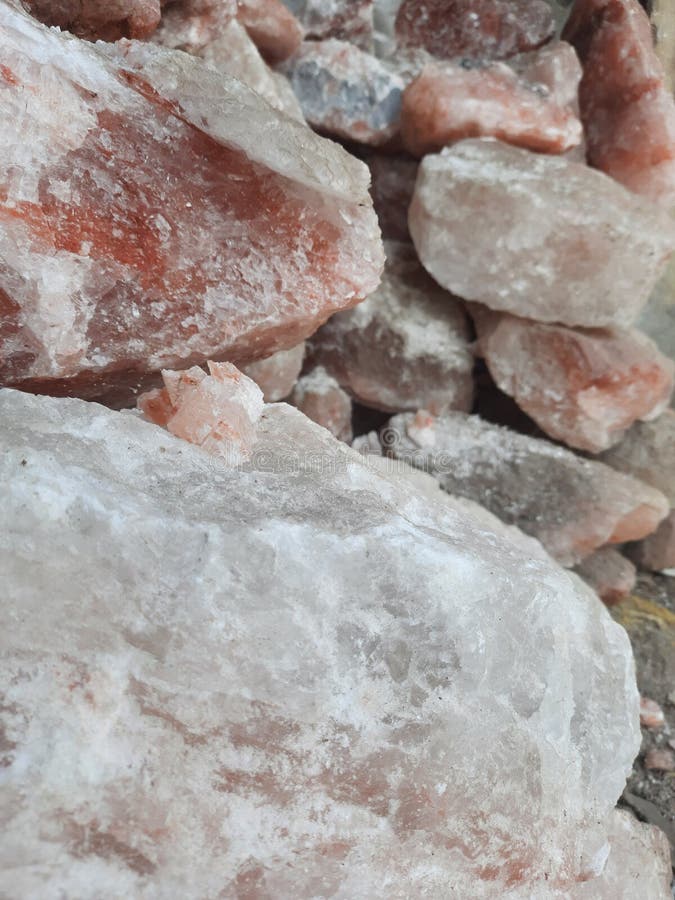 Pink salt pakistan stock photo. Image of pakistan, salt - 230410932