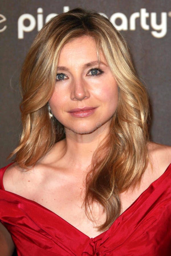 Sarah Chalke editorial image. Image of september, chalke - 34674185