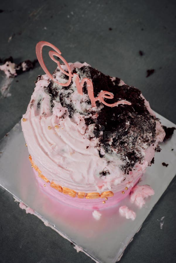Pink Smash Cake with Chocolate Inside Stock Image - Image of tasty ...