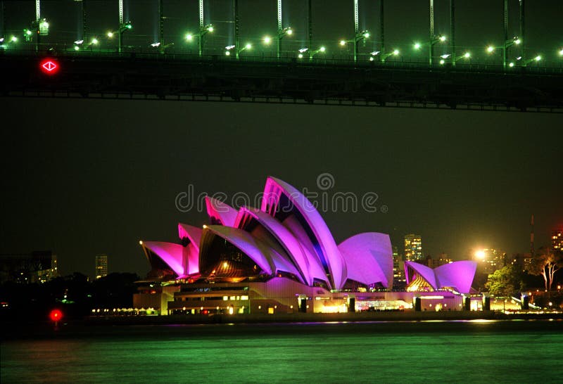 Pink Sydney Opera House editorial stock photo. Image of sydney - 18715378