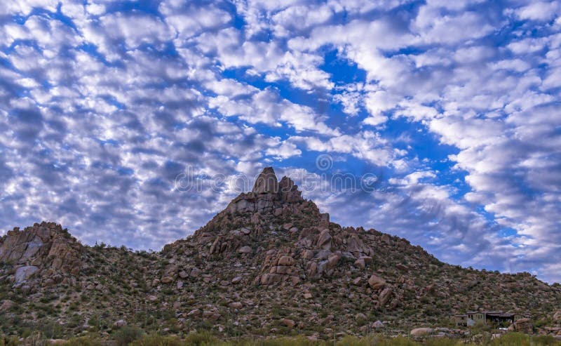 Pinnacle Peak Hiking Trail stock image. Image of peak - 166865867