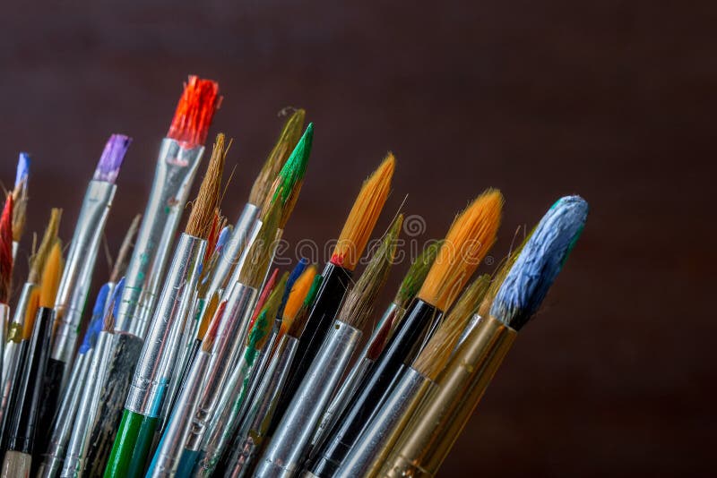 Pinsel und Farben stockbild. Bild von nachricht, schwarzes - 109595607