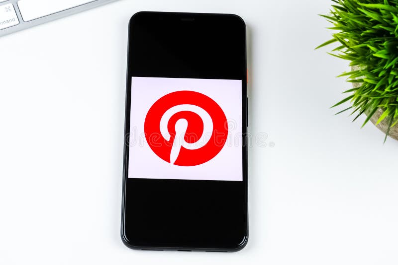Pinterest App Logo on a Smartphone Screen. Editorial Stock Image ...