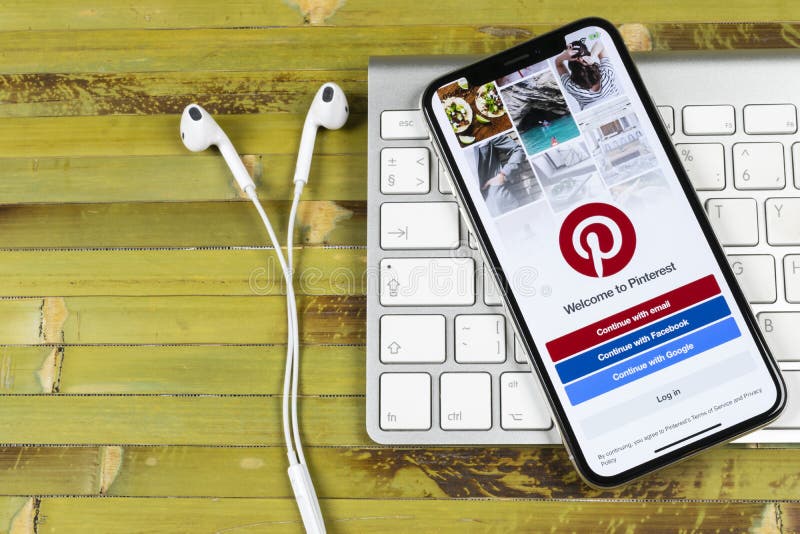 Pinterest Application Icon on Apple IPad Smartphone Screen Close-up ... Pinterest Application Icon on Apple IPad Smartphone Screen Close-up ...