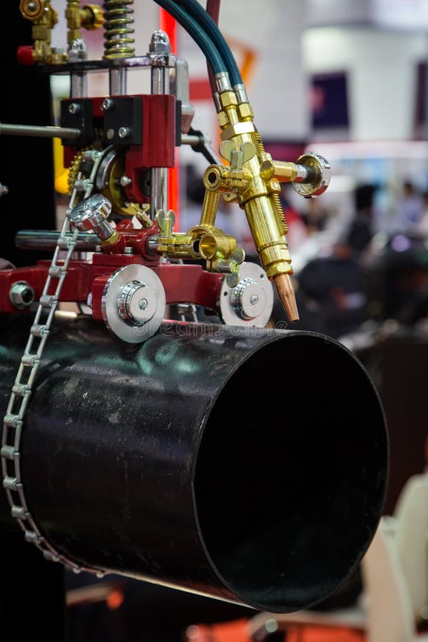 Pipe welding machine stock photo. Image of operate, pipe - 147589702