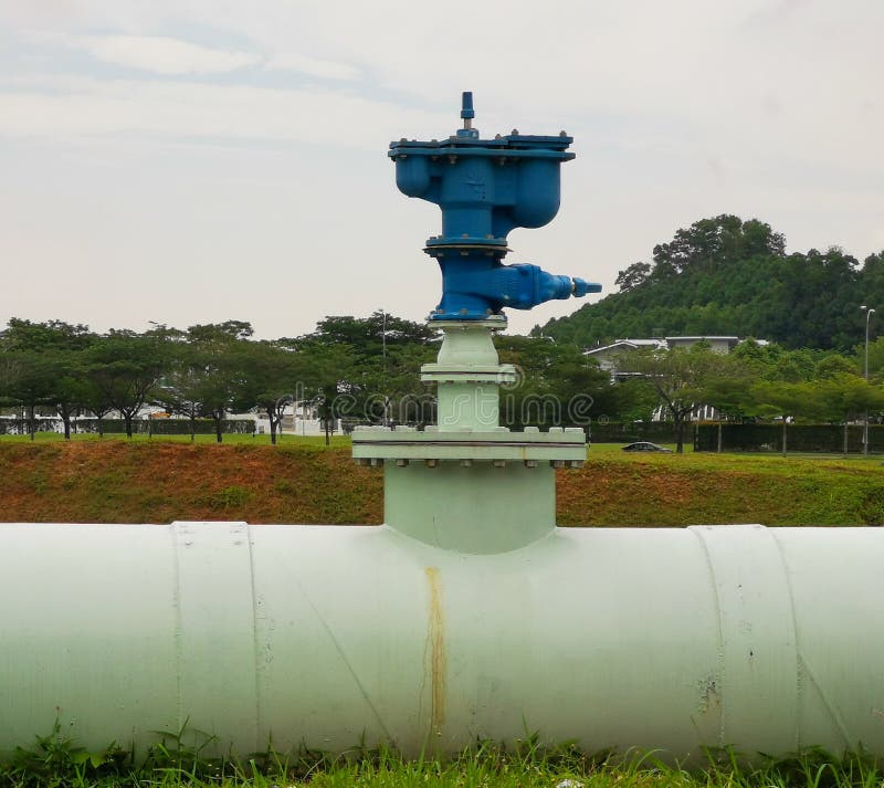 Pipe line main valve editorial image. Image of pipe - 186662830