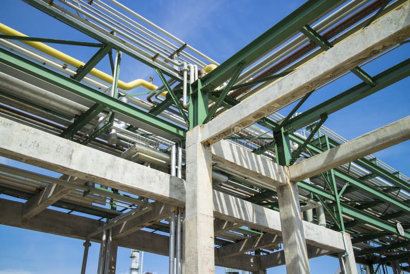 Pipe rack stock photo. Image of worker, pipe, work, industrial - 31368564