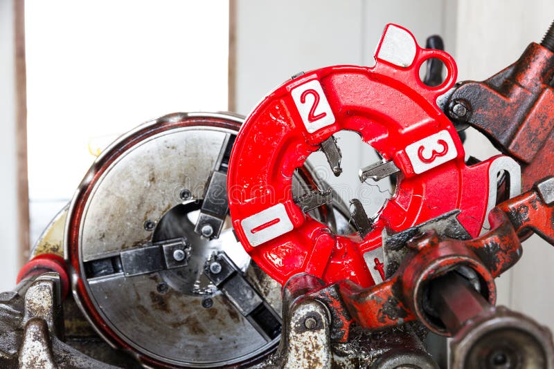 Pipe Threading Machine Stock Photos - Download 130 Royalty Free Photos