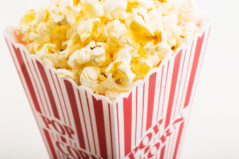 Pipoca imagem de stock. Imagem de pipoca, estalado, alimento - 28337889
