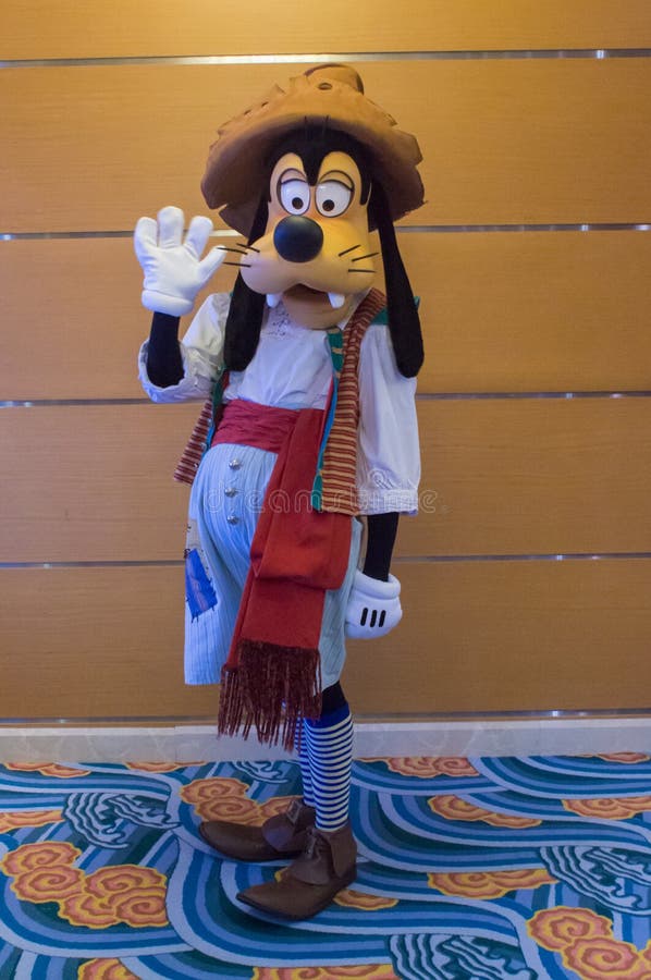 Pirate goofy editorial stock image. Image of line, cruise - 201115574