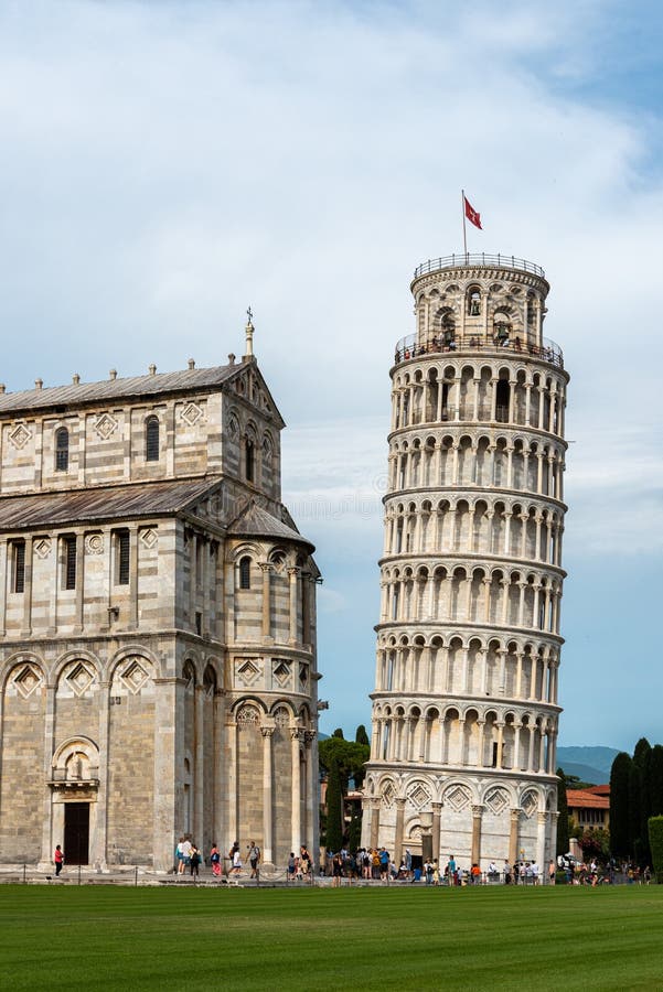 Tourists Visiting Catholic Dome and Leaning Tower in Pisa Editorial ...