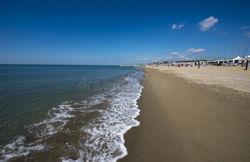 Pisa beach_Tuscany, Italia fotografía editorial. Imagen de salino ...