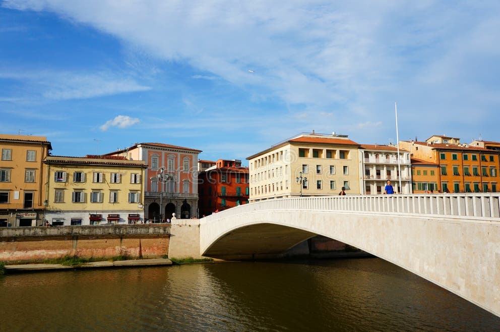 Pisa bridge editorial photo. Image of italy, bridge, arno - 43839971