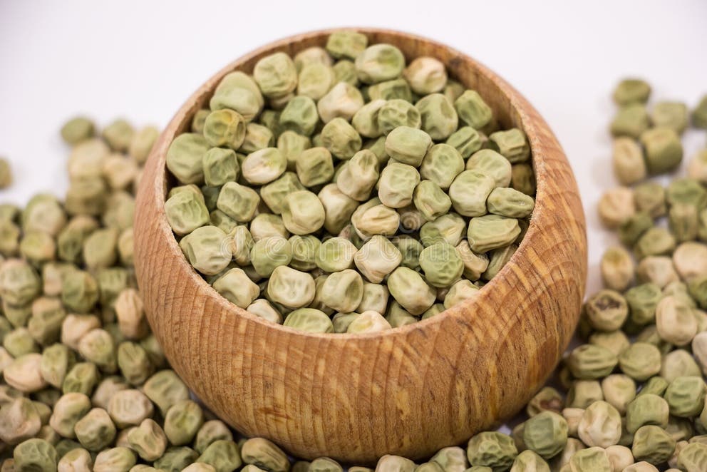 Piselli secchi fotografia stock. Immagine di pulcino - 83173944