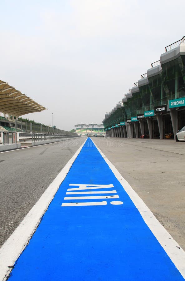 Entry from Pit Stop Lane To Main Forumla 1 Track at BIC Editorial ...
