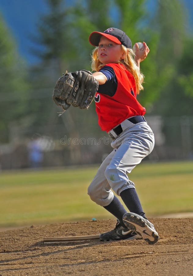 Baseball Pitcher Follow Thru Editorial Stock Photo - Image of leauge ...